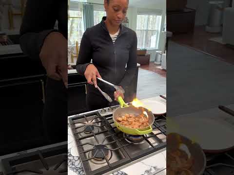 Creamy lobster & shrimp scampi linguine | FULL RECIPE