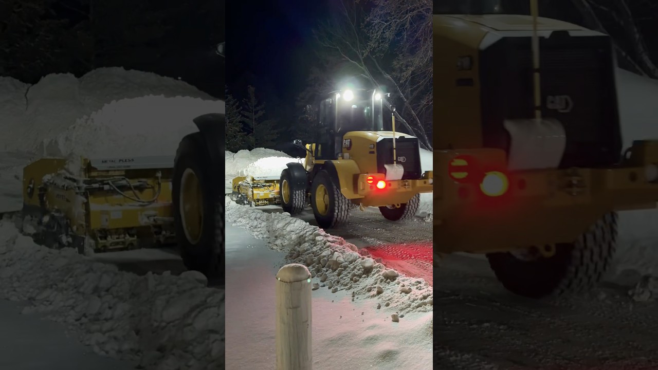 Snow removal with the 910 and 908 Caterpillar