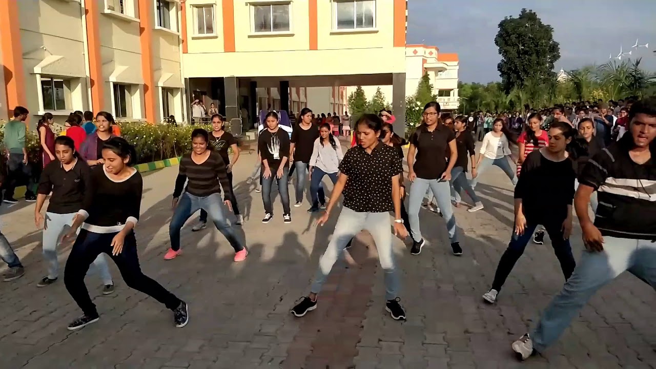 Flash mob AIMS 2K17