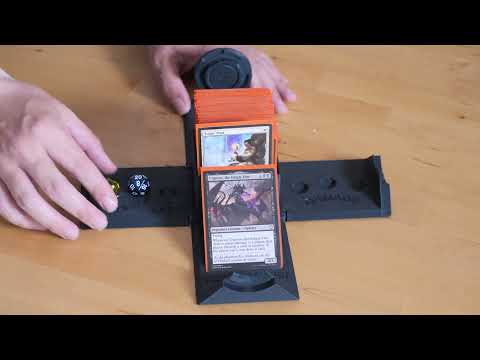 The Commander Cube Deck Box