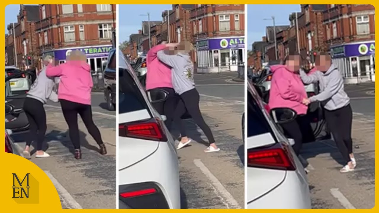 "You are lying": Chaotic moment FIGHT breaks out between two women in ...