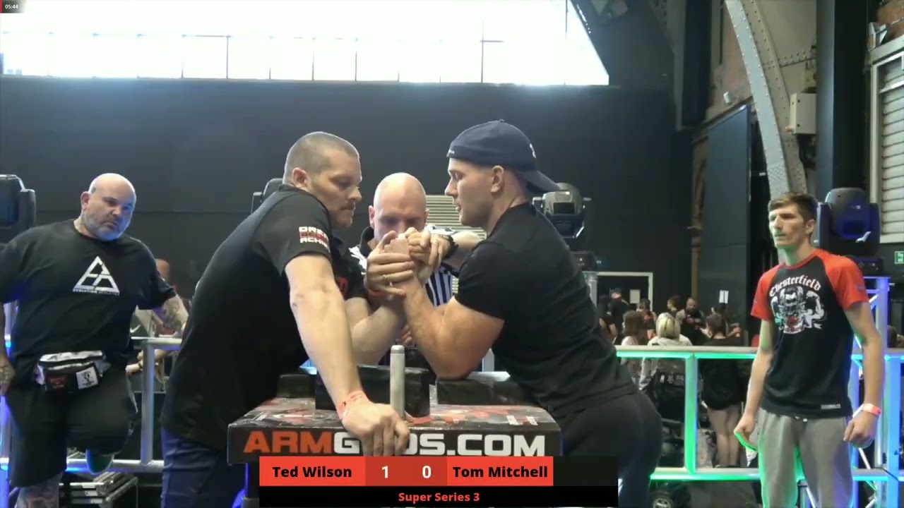 Ted Wilson vs Tom Mitchell 75kg belt Arm Gods Manchester fitxpo