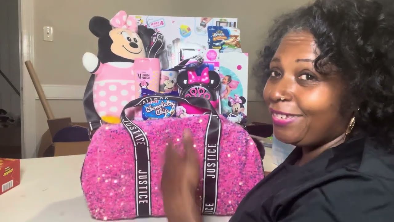 Beautiful Minnie Mouse Easter Basket: Easy DIY