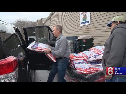 State and local road crews preparing for messy Sunday storm