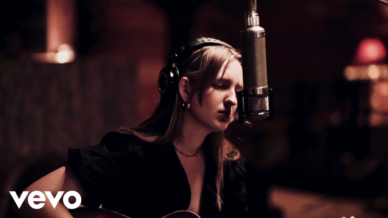 Madison Cunningham - "Life According To Raechel"スタジオセッション映像を公開 新譜アルバム ...