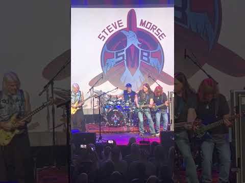 Reb Beach Joins the Steve Morse Band on Stage, Says 'It Was Such a Huge ...