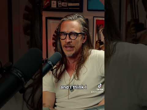 What made #brandonboyd want to start making music. #incubus #podcast #goodcharlotte #interview