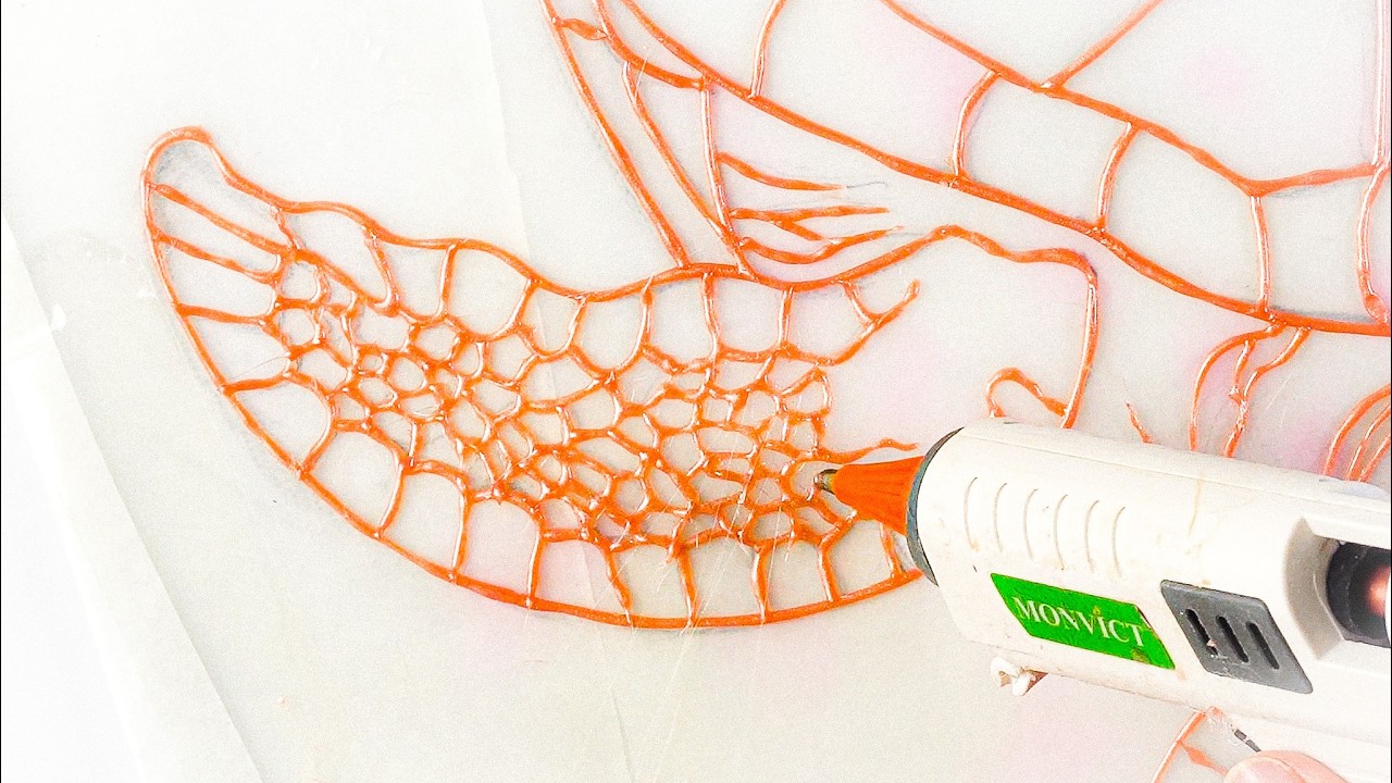 This glue gun art technique will blow your mind