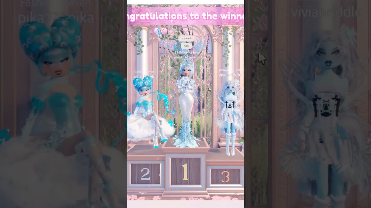 DTI Winning Outfit (Winter wonderland) #dtiroblox #roblox #dtitrend #dresstoimpress #dtishorts