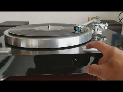 Vintage Yamaha CR-1020 Home Stereo Receiver Amplifier Demo