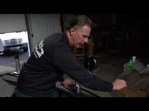 Traxstech Tutorial: Universal Mounting Bracket (#RWLT-100-P3)