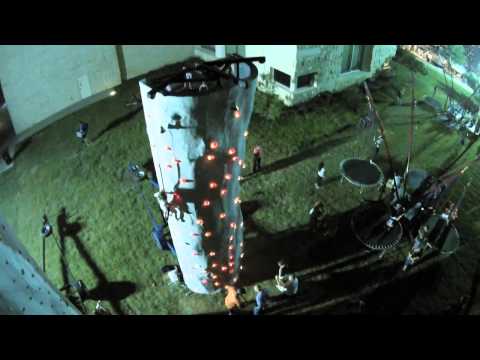 LED Climb-N-Dangle