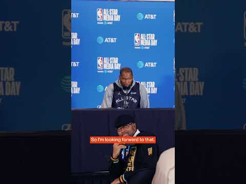 When Ryan Dunn crashes KD's media availability 😂 #shorts | Phoenix Suns