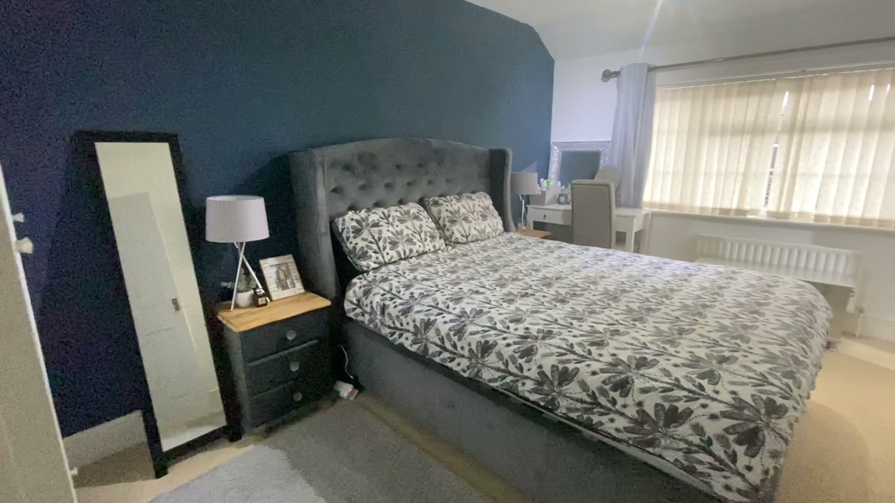Parkwood Close, Whitchurch