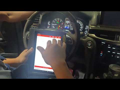 B2456_Left headlight ECU variation error. How to synchronize the ecu. (part 1) #lexus #toyota
