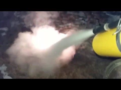 Fire extinguisher versus magnesium (Works)