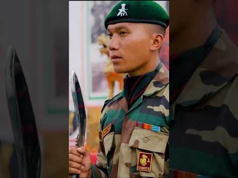 How many Nepalese Gurkhas are in the Indian Army? 🤔#shorts #army
