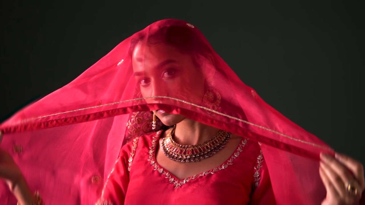 Nazm | Heritage Handwoven Banarasi Lehengas
