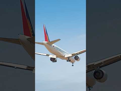 PR112: Manila-Los Angeles: Philippine Airlines Boeing 777-300 (RP-C7772)