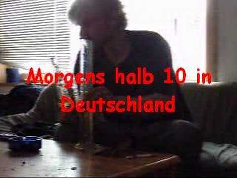 Steam Community :: Video :: Morgens halb 10 in deutschland (kifferzeit)