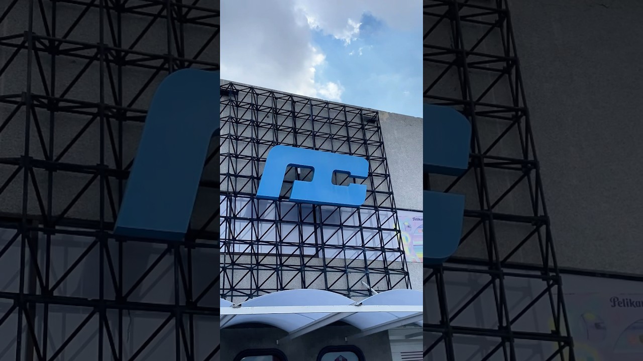 🏫 ¡Fácil y Rápido en Papeleria Cornejo! Marcadores, pizarrones, colores, reglas y más.