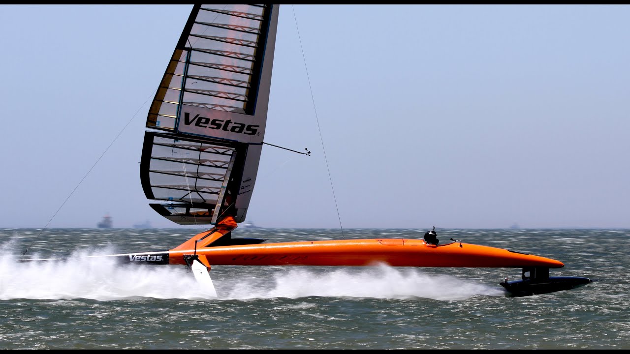 The Incredible Boat That Shattered Sailing Speed Records Is Back on ...