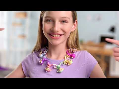 Meet the Fingerlings Minis