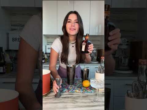 How to Make a Cosmopolitan ๐