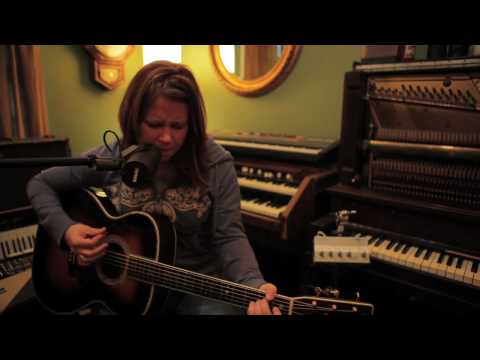 Kelly Minter on Ruth | International Standard Bible Study