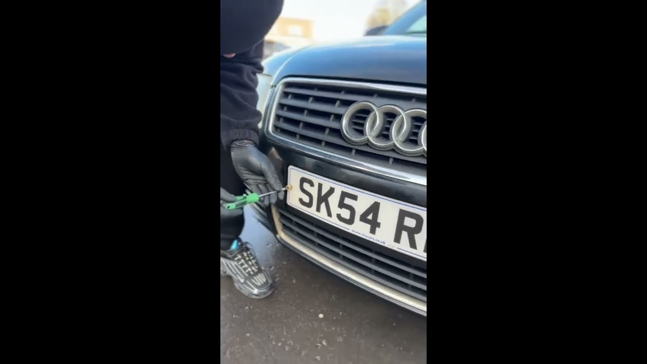 How to fit a 3D Gel Number Plate