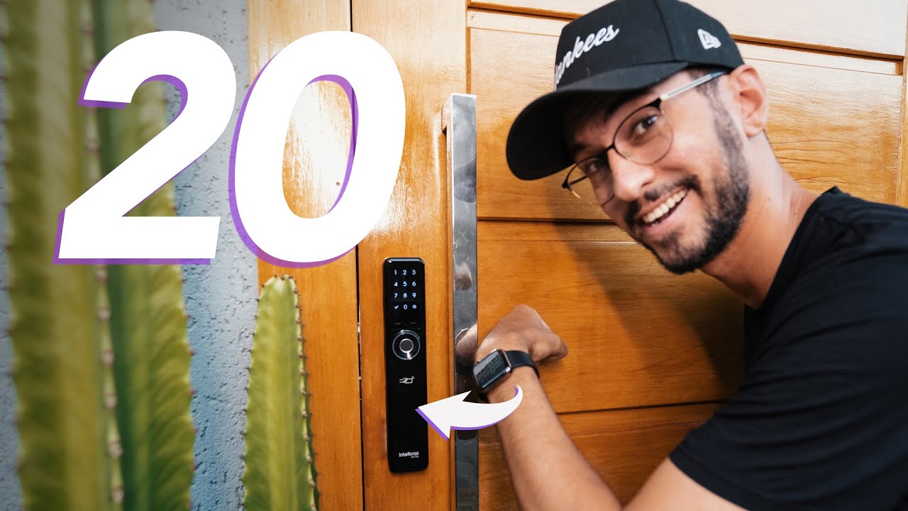 LIVING IN THE FUTURE! | 20 Things about my 100% AUTOMATED HOME