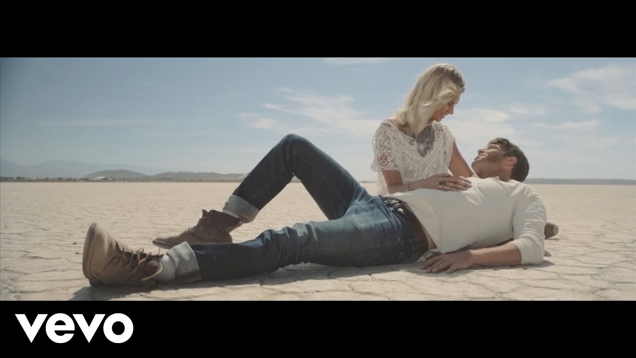 FOXTRAX - Underwater (Official Video)