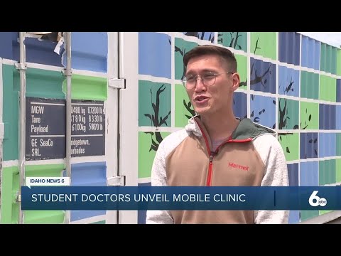 Student doctors unveil mobile clinic