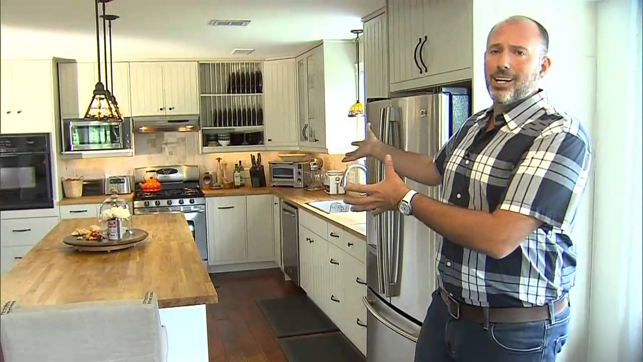 Rustic kitchen and dining room style