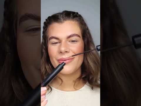 Boost your lashes naturally with this simple tip #uklash