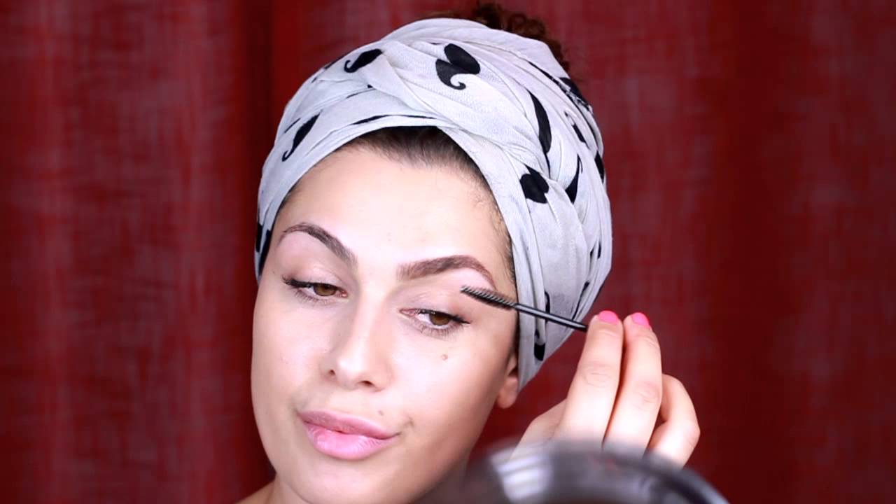 Beauty Tutorial: Perfectly Arched Eyebrows
