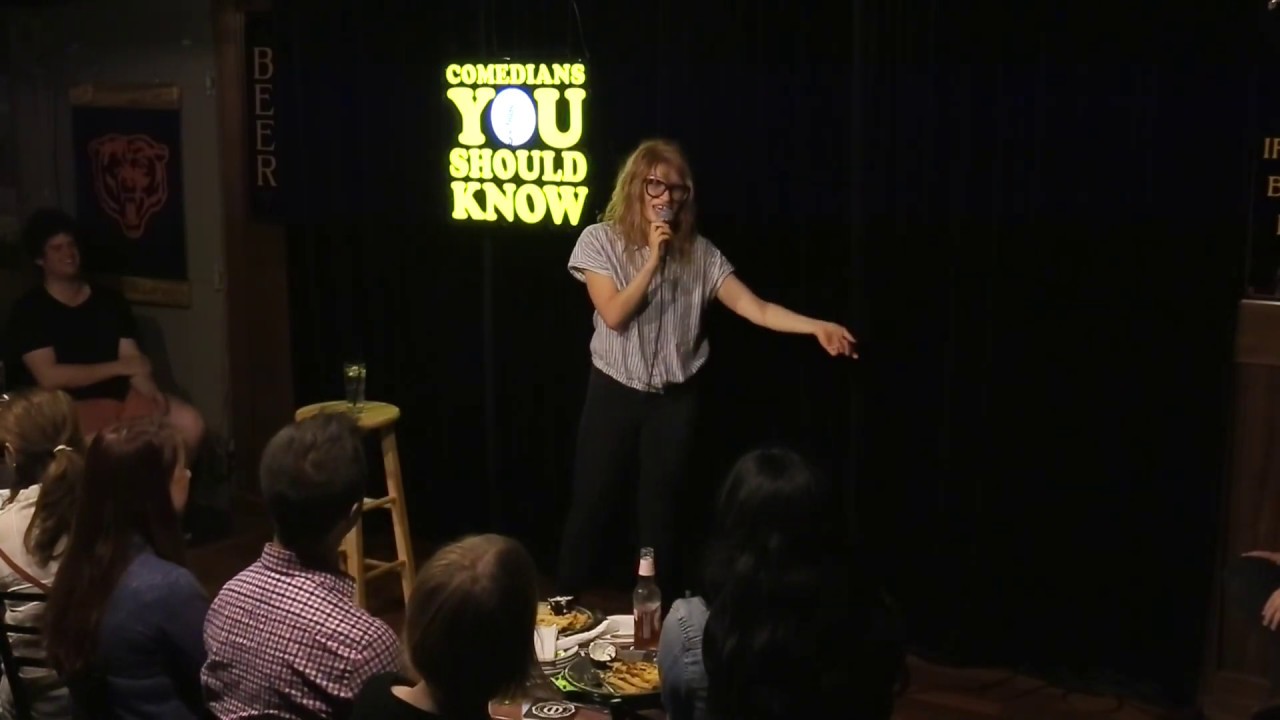 Hire Carly Ballerini - Comedian in Chicago, Illinois