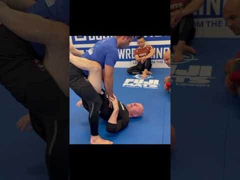 Closed Guard Jiu Jitsu Instructionals – Build a Strong Guard Game (Free ...