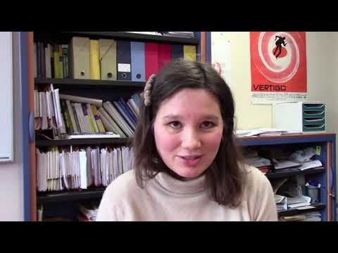 Emeline Schmisser : géométrie hyperbolique et crochet – Briques2math