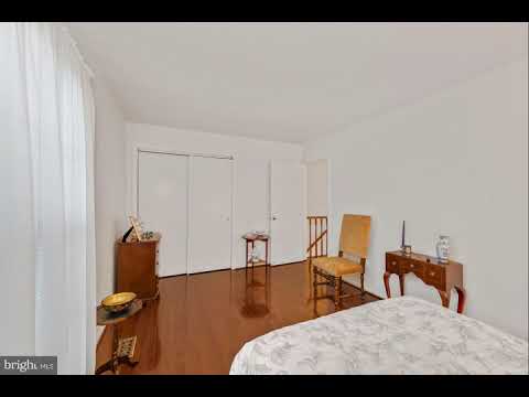 2500 S Walter Reed Drive ##B Arlington, VA 22206 - Townhouse - Real Estate - For Sale