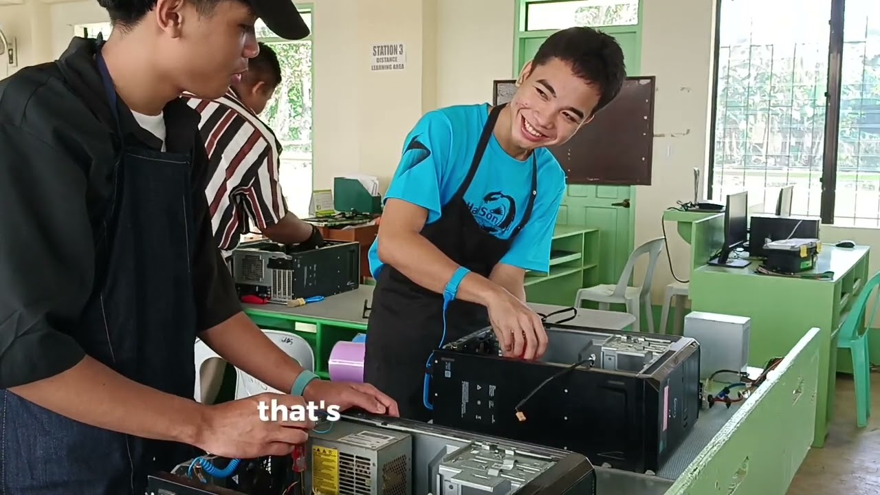 COMPUTER SYSTEM SERVICING | Infomercial by 12-KANGLEON CSS students.