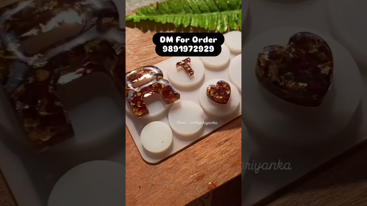 Personalized Flower Preservation Resin Keychain – Custom Floral Keepsake, Real Flower Keyring