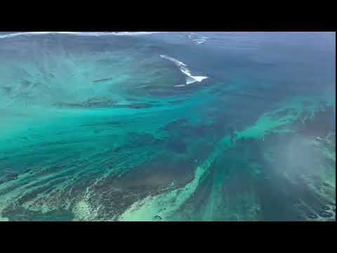 Mauritius ๐ฒ๐บ Scenic Helicopter Flight under the rain ๐