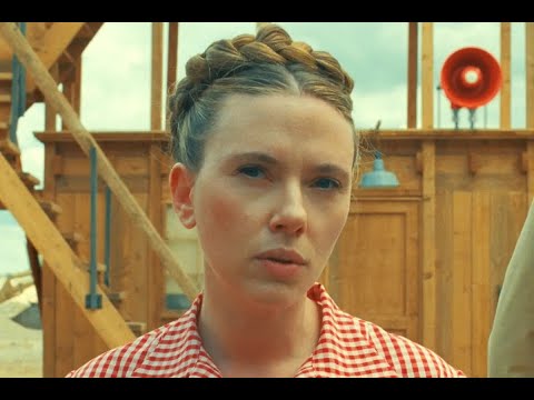 Wes Anderson's The Phoenician Scheme: Where & When to Watch This Star-Studded Adventure