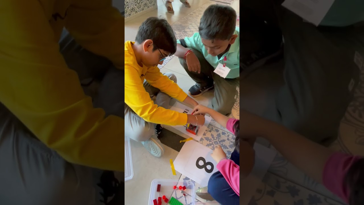 Bring your child to work - and let Sunday Bricks keep them engaged with STEM toys! 😍😍