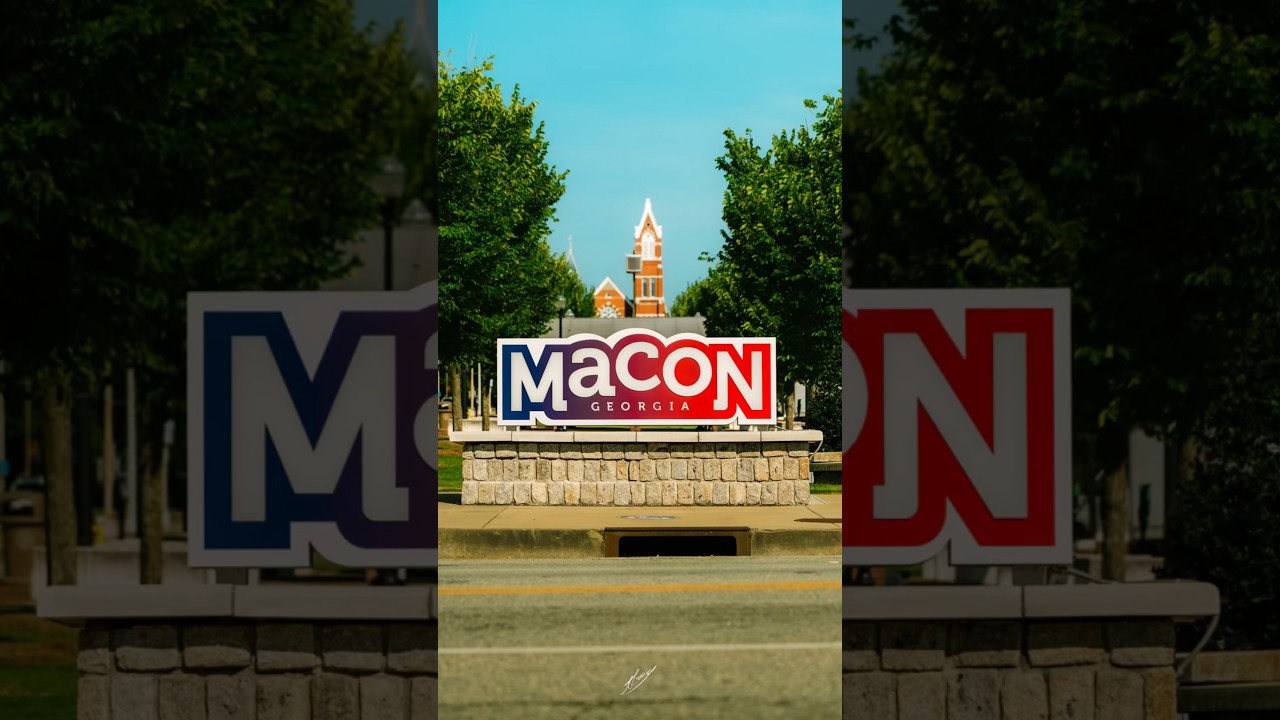 Enjoy some street photography of Downtown Macon 📸🤓 #streetphotography #cityscape #macon #georgia