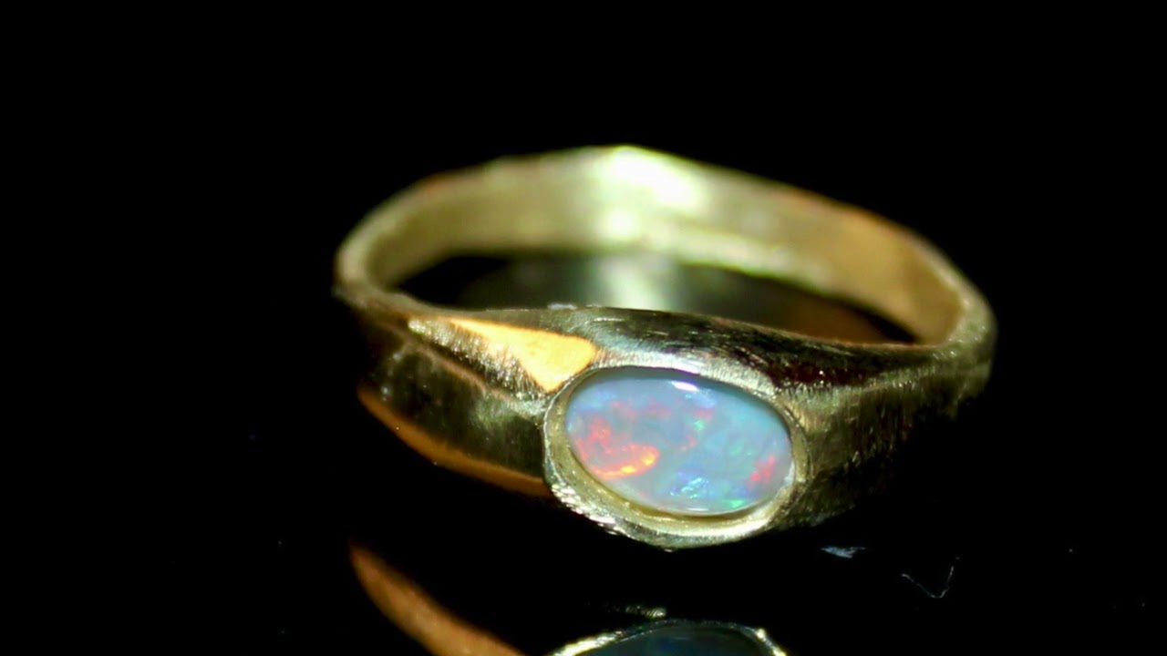 Ancient Style 9K Gold Ring with Opal