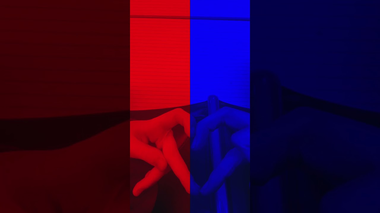 Couldn’t figure out to post a photo 😂pls tell me #helpmemakethismakesense #airplane