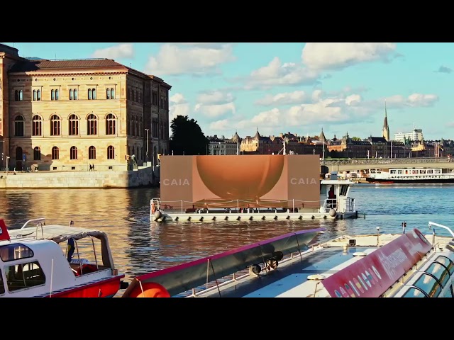 EL-powered advertising boat with 2 50 square meter LED screens - PS ...