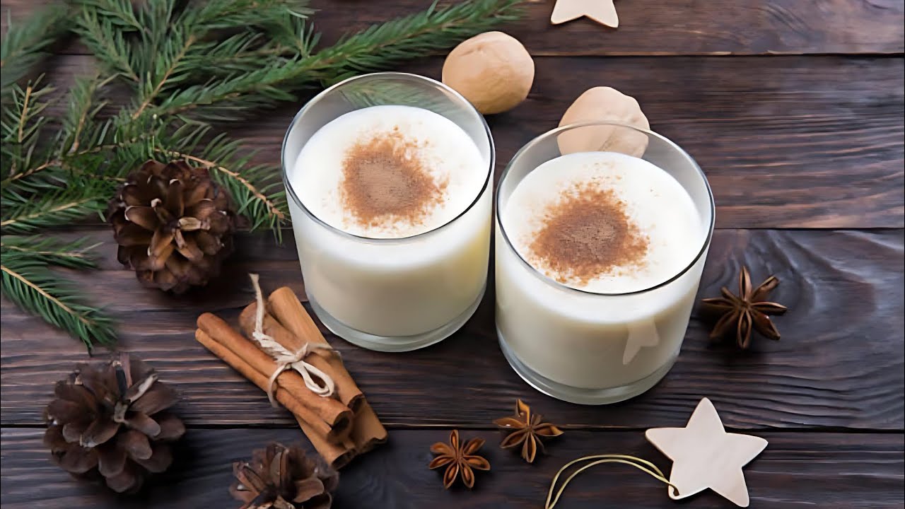 10 Delicious Facts about Eggnog 🥛